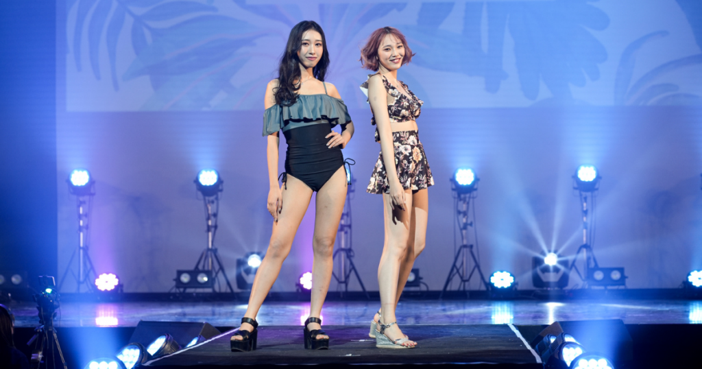 【campus Collection 2022 Tokyo】peakandpineファッションショーでモデル着用の2023年新作水着をチェック♪