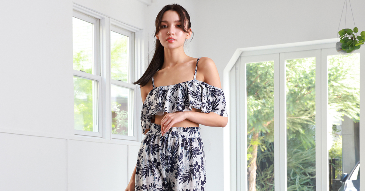 名古屋・栄エリア 名古屋ラシックにPEAK&PINEがオープン！注目の水着レイヤードスタイルなどトレンド水着が多数ラインナップ！！｜人気水着ブランド通販のPEAK&PINE